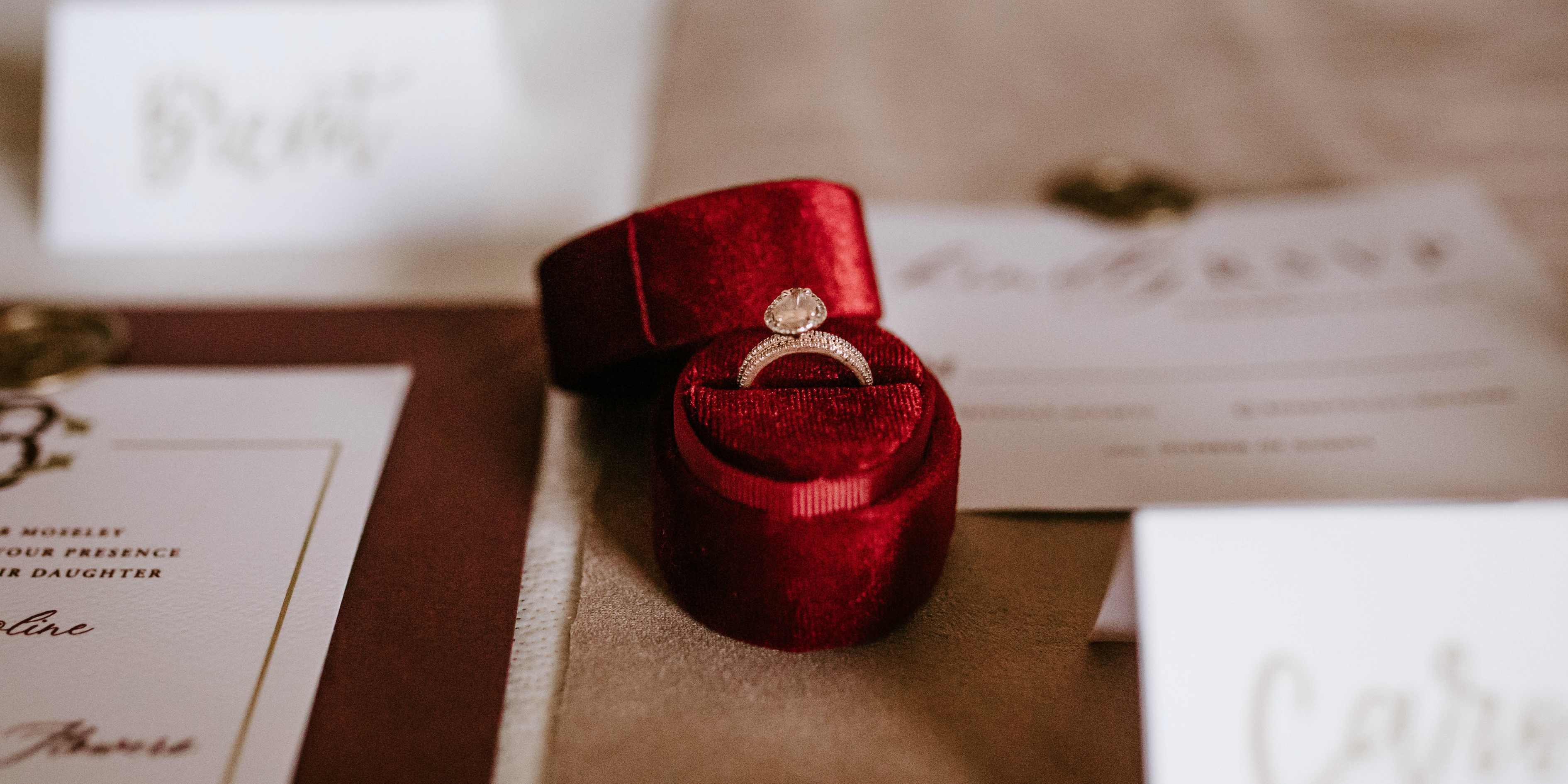 Beyond the 4 C's: Unveiling the Importance of Diamond BGM (Brown,Green ...